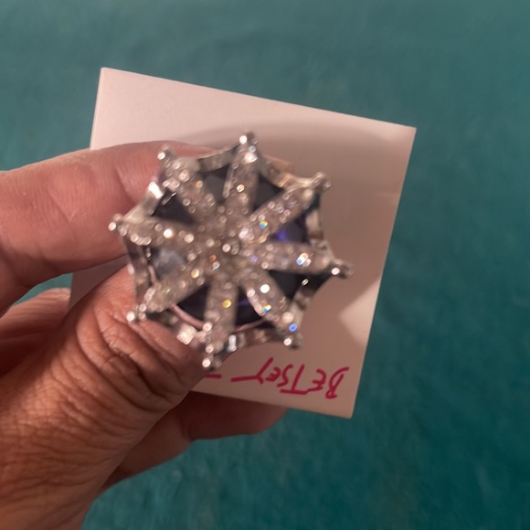 Betsey Johnson | Jewelry | Betsey Johnson Ring | Poshmark